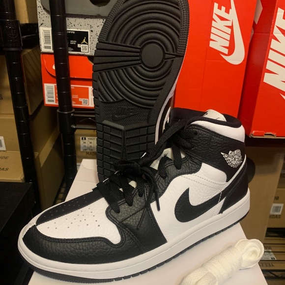 Jordan | Shoes | Nike Air Jordan Mid Se Homage Black White Split Shoes ...